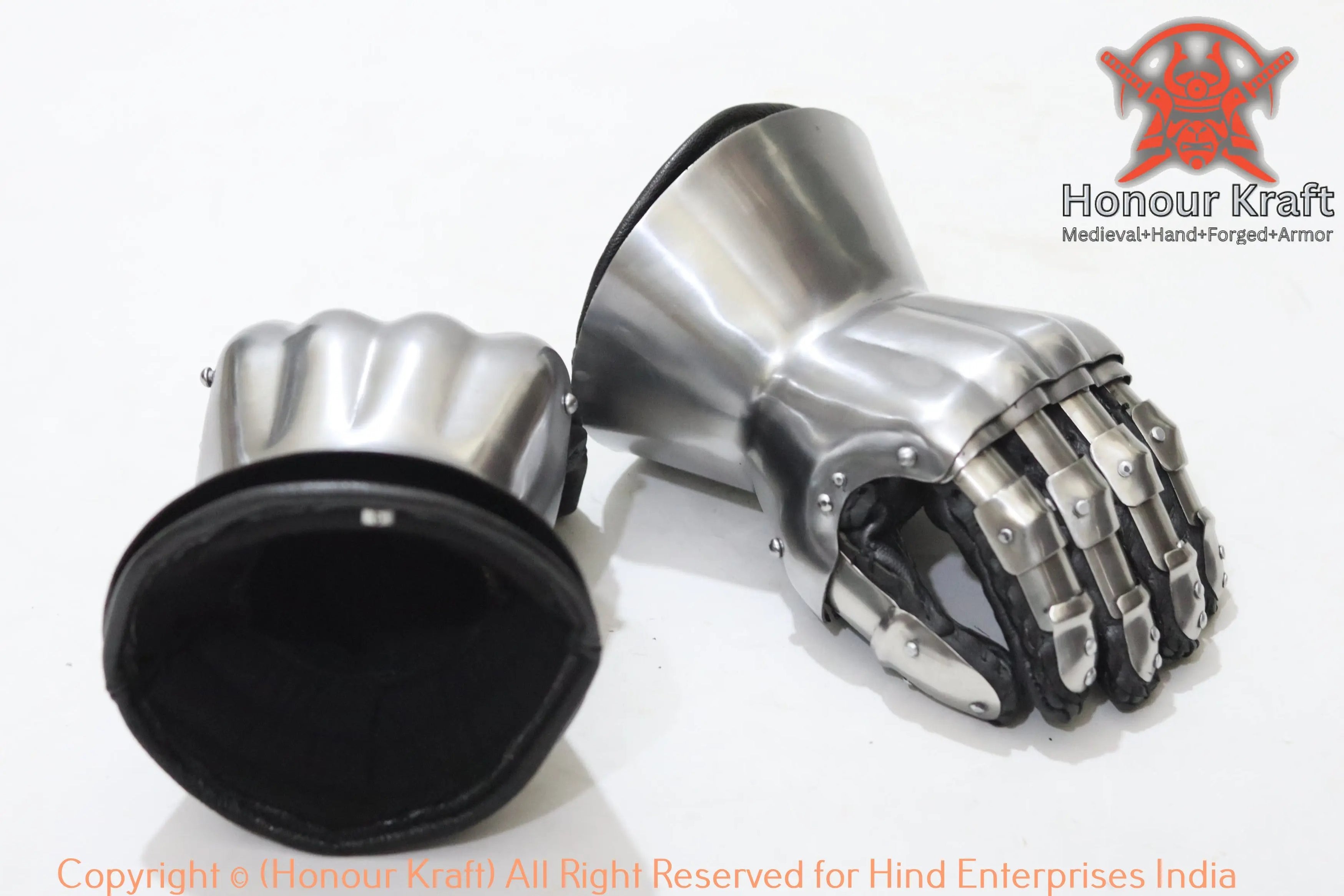 Hourglass Gauntlet T-2 Gau0002 — Honour Kraft