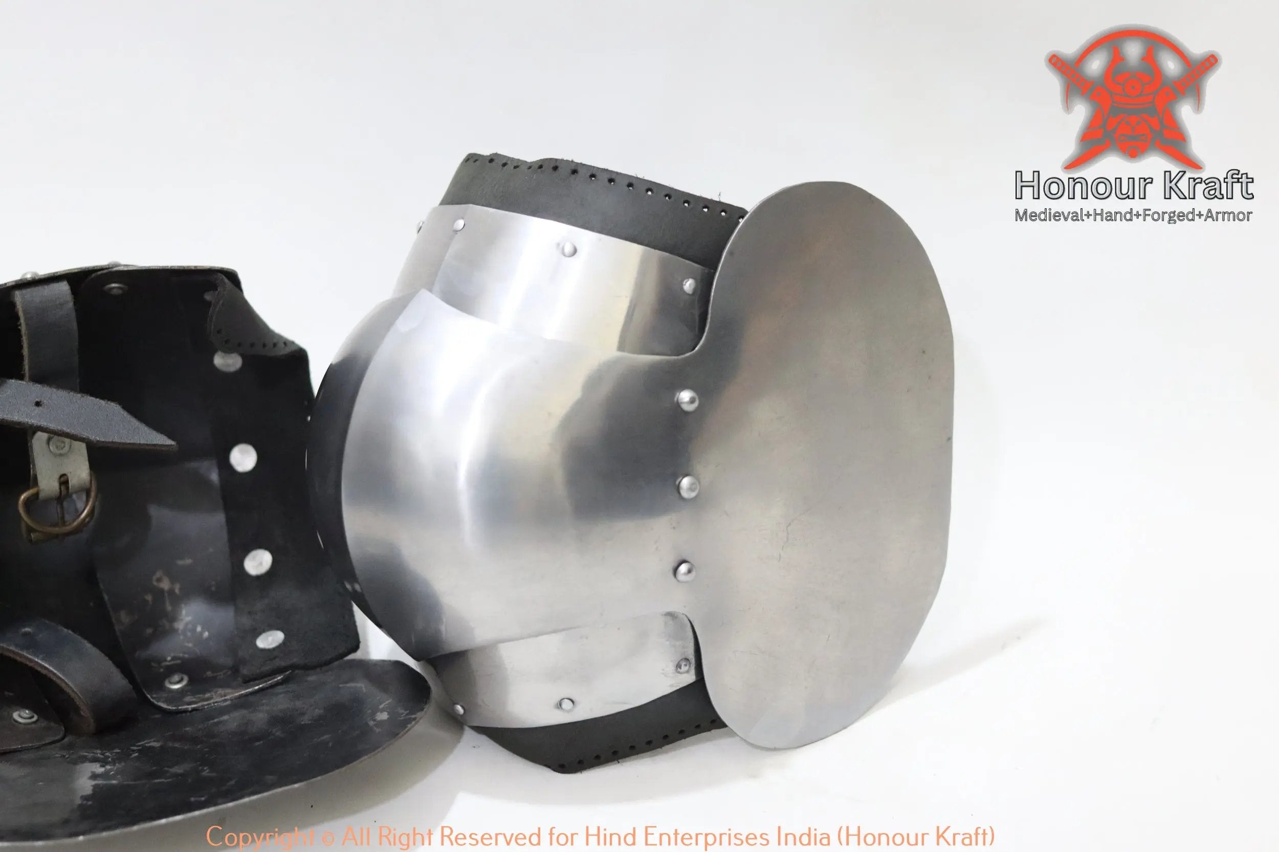 Articulated Knee Cops type 2 medieval armor knees steel knee armor cops ...